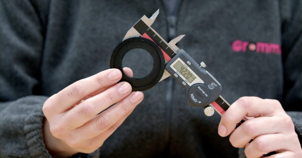 How to measure an Open Grommet (Rubber) | Grommets Ltd